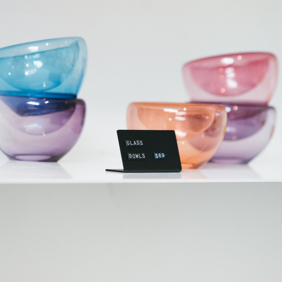 Counter Signs Around the World – George and Willy