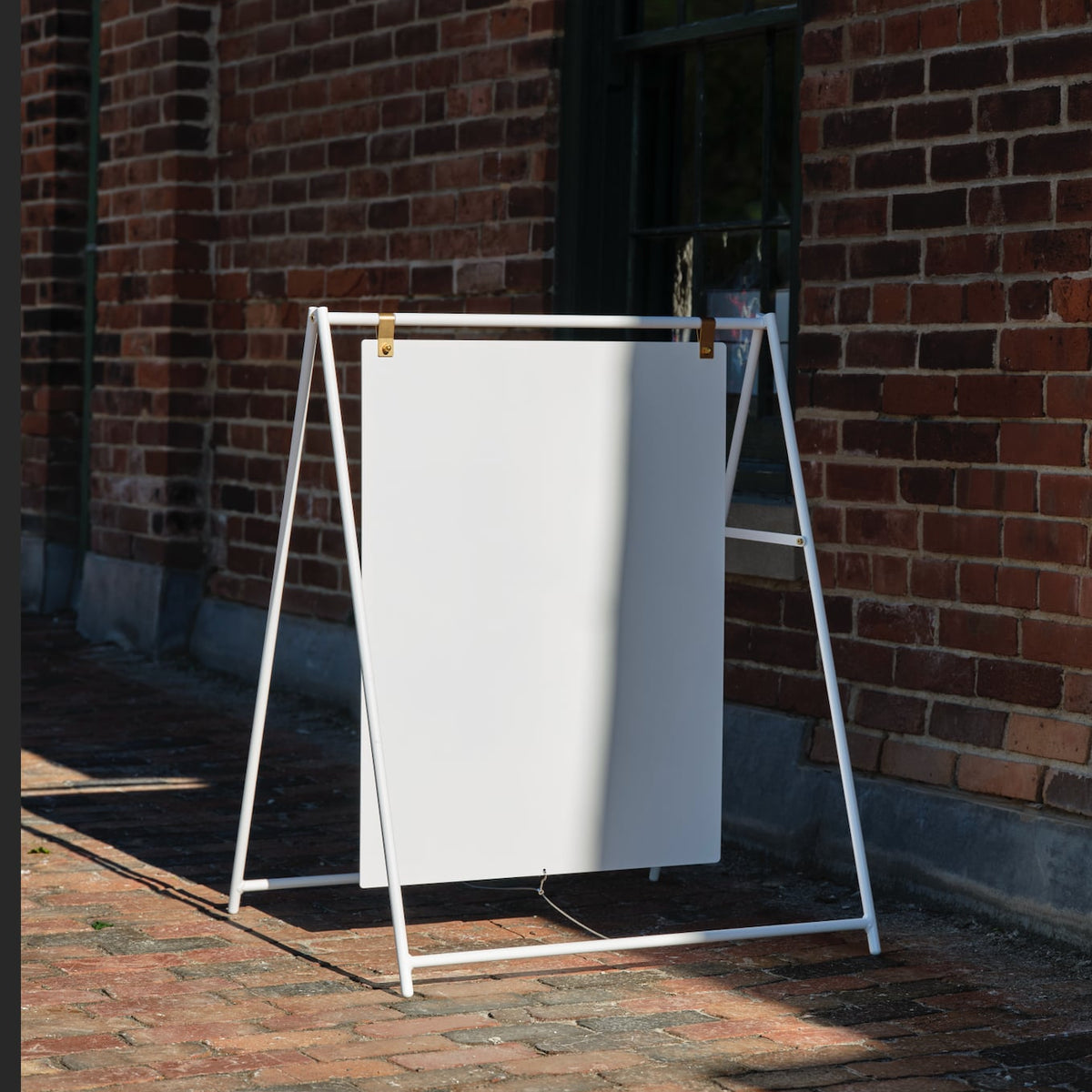 Sandwich Board Signs: 2026 A-Frame Guide to Foot Traffic – George and Willy