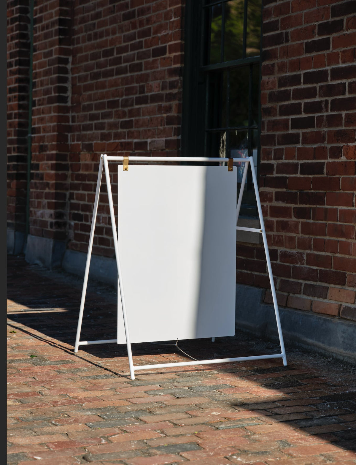 Sandwich Board Signs: 2026 A-Frame Guide to Foot Traffic – George and Willy