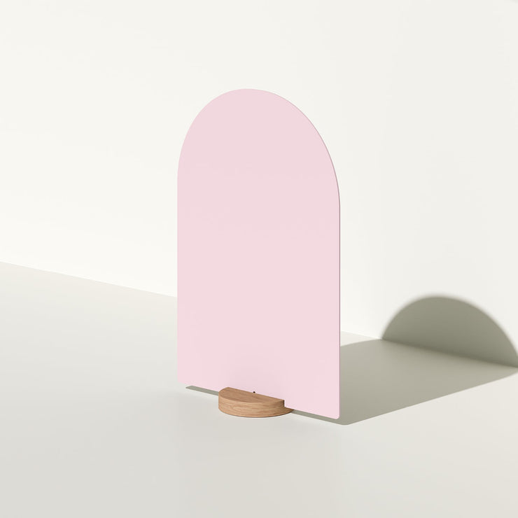 Large Round Table Talkers | George & Willy